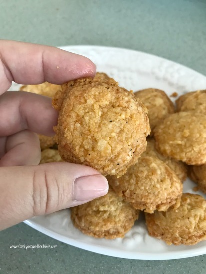 Cheddar Cheese Bites Recipe | Perfect with Cocktails