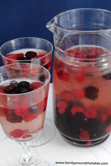 Delicious Mixed Berry Sangria - Perfect for Summer
