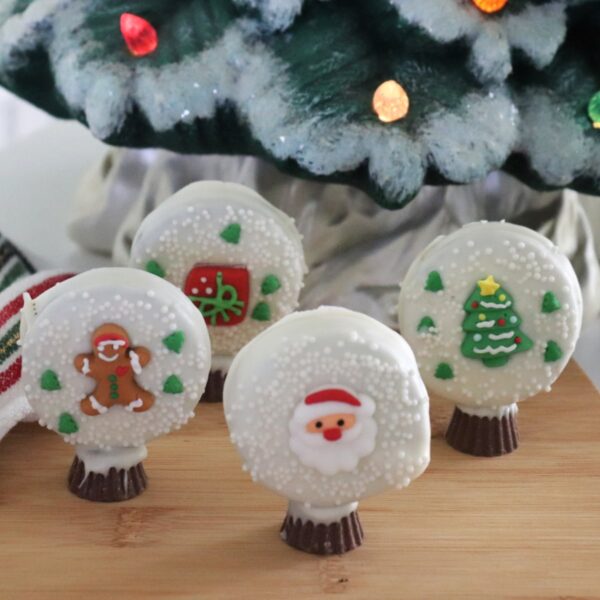 Oreo Snow Globe Cookies | A Fun No-Bake Treat for Christmas